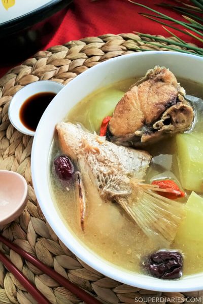 Green Papaya Fish Soup Recipe (青木瓜鱼汤) - Souper Diaries